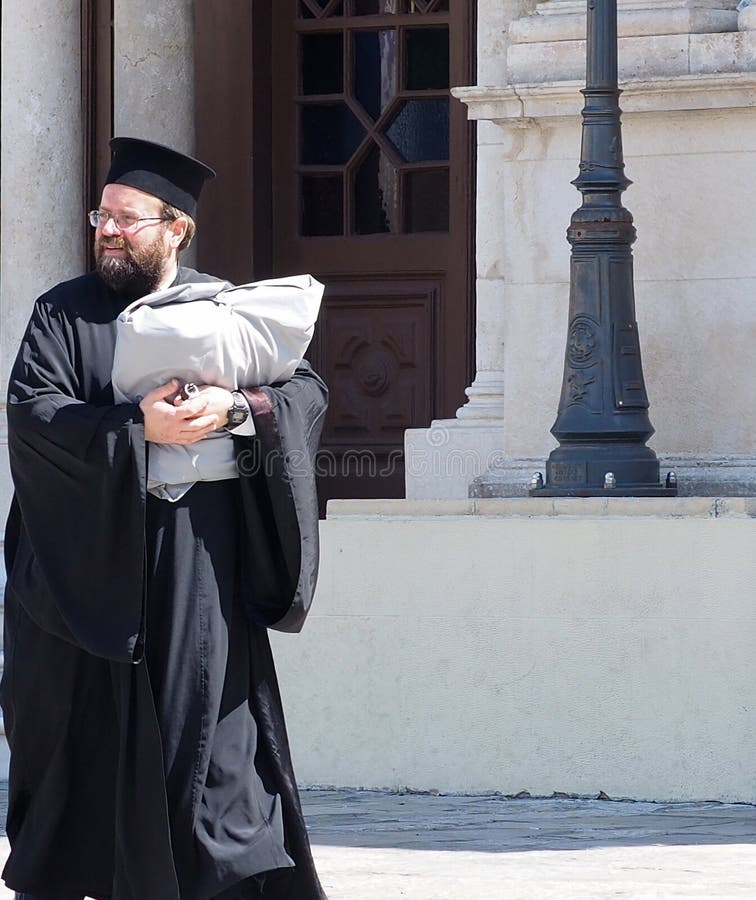 Griechische Orthodoxe Priester Redaktionelles Stockbild - Bild von ...