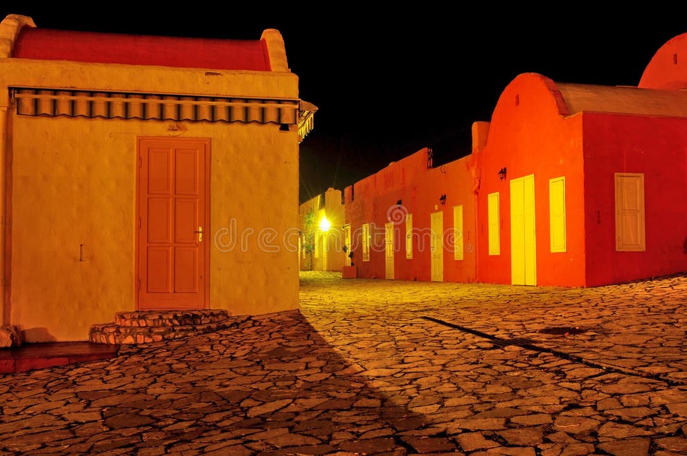 Griechisches Dorf stockbild. Bild von reise, geöffnet - 19213345