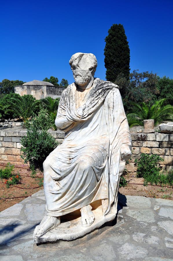 Grieks standbeeld redactionele stock afbeelding. Image of archeologie ...