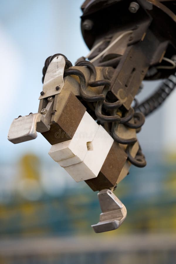 Griffe robotique photo stock. Image du bras, mécanique - 4447658