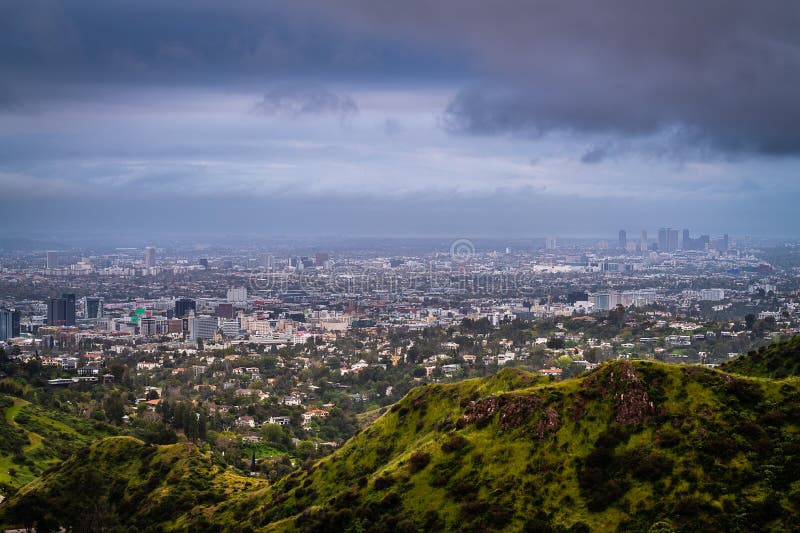 The Griffith Observatory and Hollywood Hills Stock Image - Image of ...