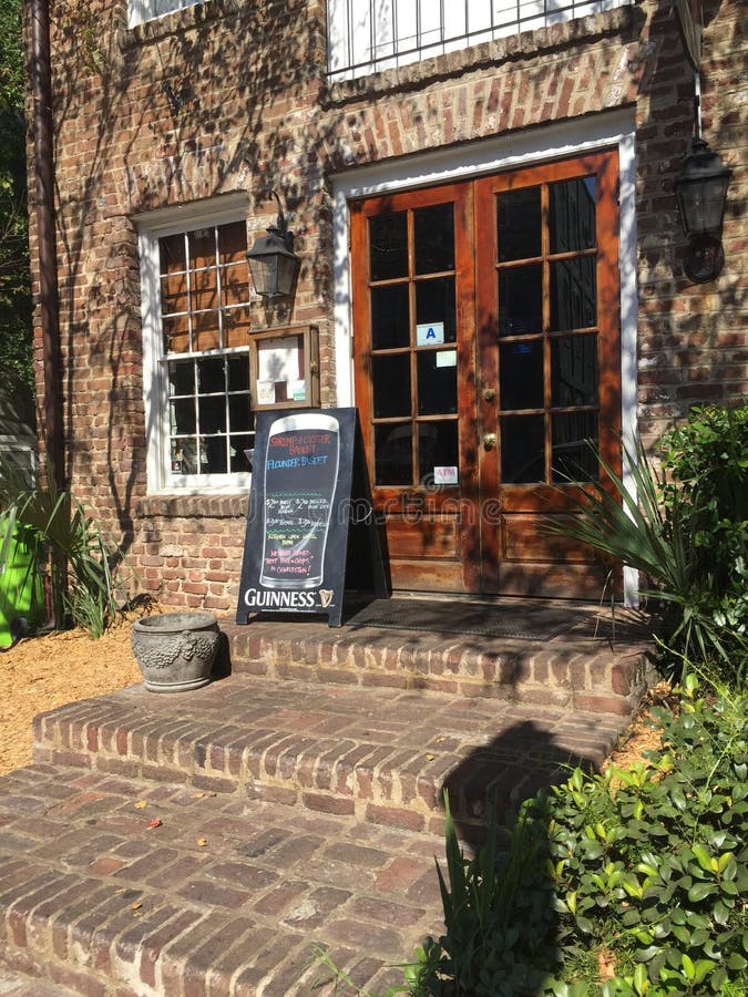 The Griffon editorial stock image. Image of spirits, restaurant - 79276219