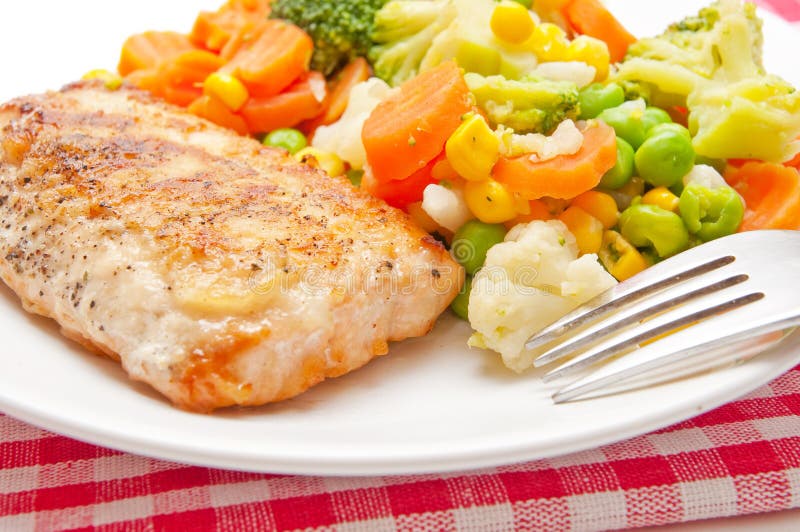 Grillad lax arkivfoto. Bild av fisk, bakade, kokt, sunt - 28066622