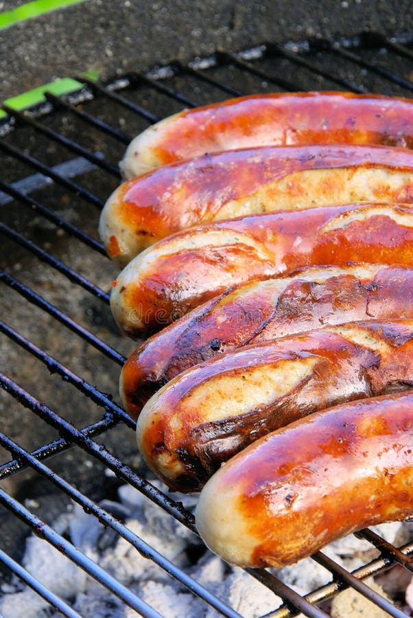 Grillwurst stockbild. Bild von braten, kochen, essen - 11260077