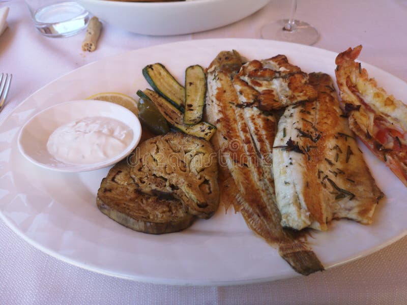 Grilled Fish Dish Flat Service of Sea Fish Mixed with Grills Stock ...