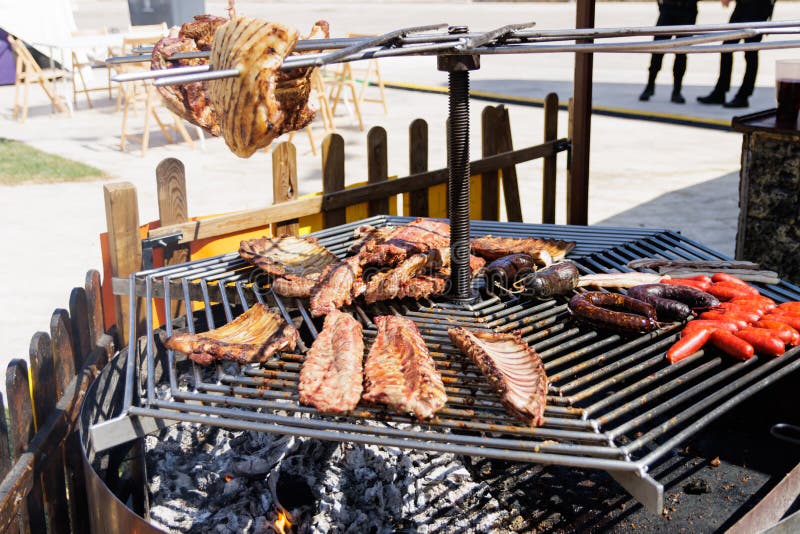 Medieval Roast Pig Stock Photos - Free & Royalty-Free Stock Photos from ...