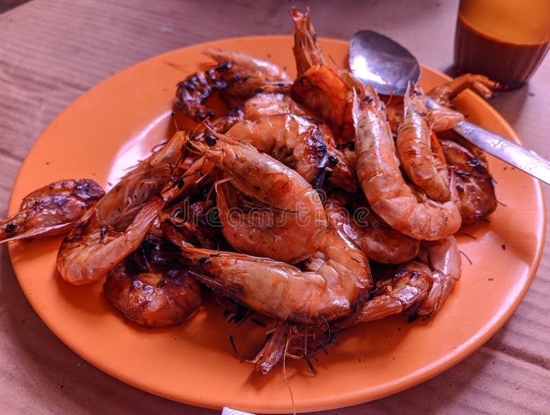 Grilled Prawns without Seasoning Stock Photo - Image of vaname, sefood ...