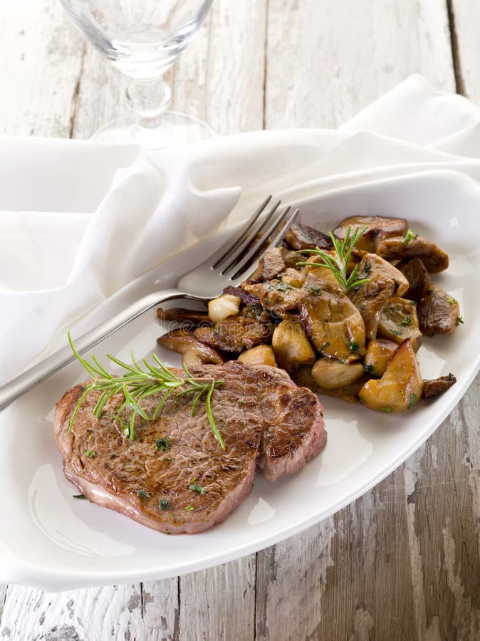 Grilled Tenderloin with Cep Stock Photo - Image of eating, food: 22599934