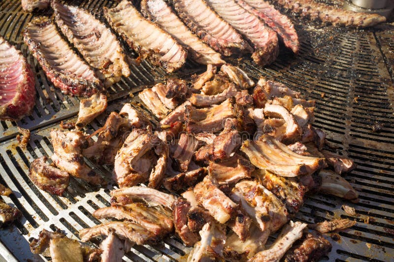 Grilling pork ribs stock image. Image of barbecuing, meat - 35495637
