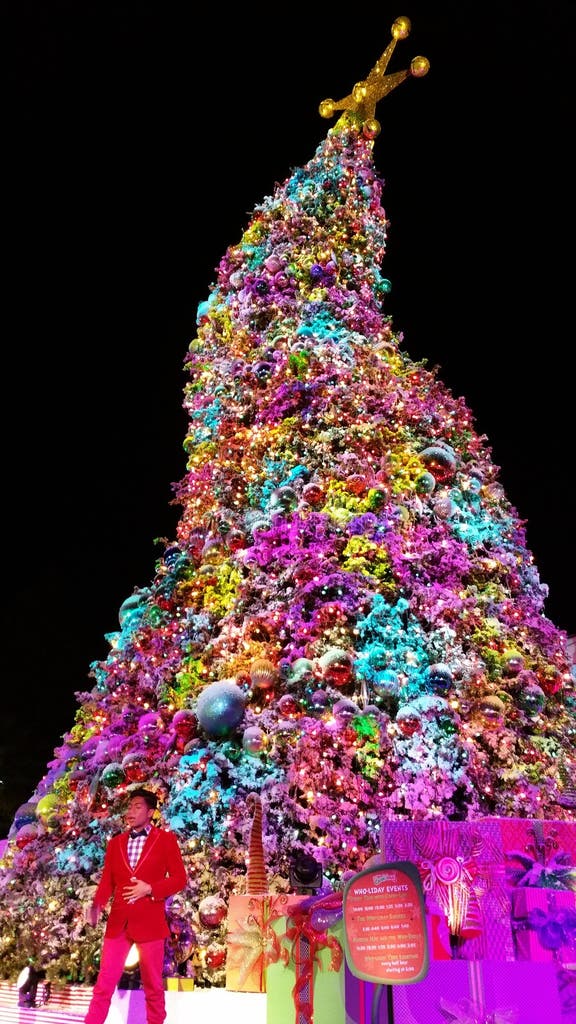 Grinchmas Tree editorial stock image. Image of holiday - 48724534