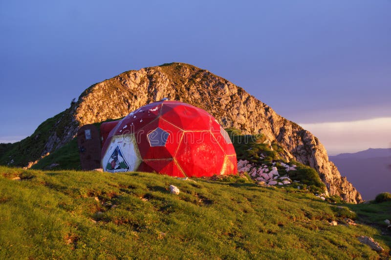 Grind Saddle Piatra Craiului Mountains Romania 22 De Junio De 2023 Foto ...