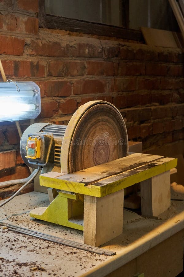 Wheel and lamp of car stock image. Image of reflect, close - 19646637