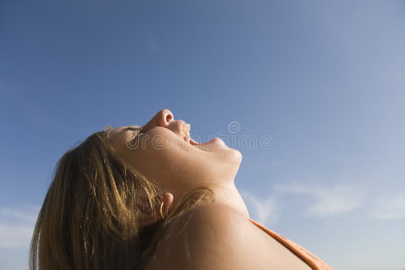 Grito En El Cielo Foto De Archivo Imagen De Azul Juventud 10388658