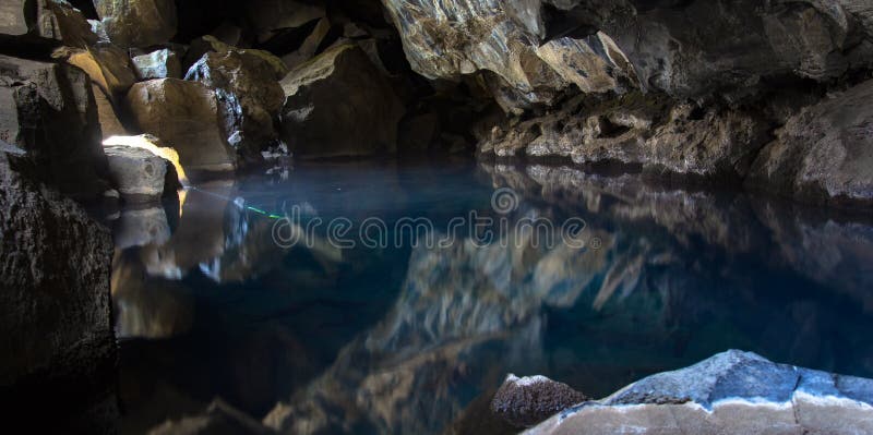 Grjotagja Cave - Geothermal Hot Spring, Lake Myvatn, Northern Iceland ...