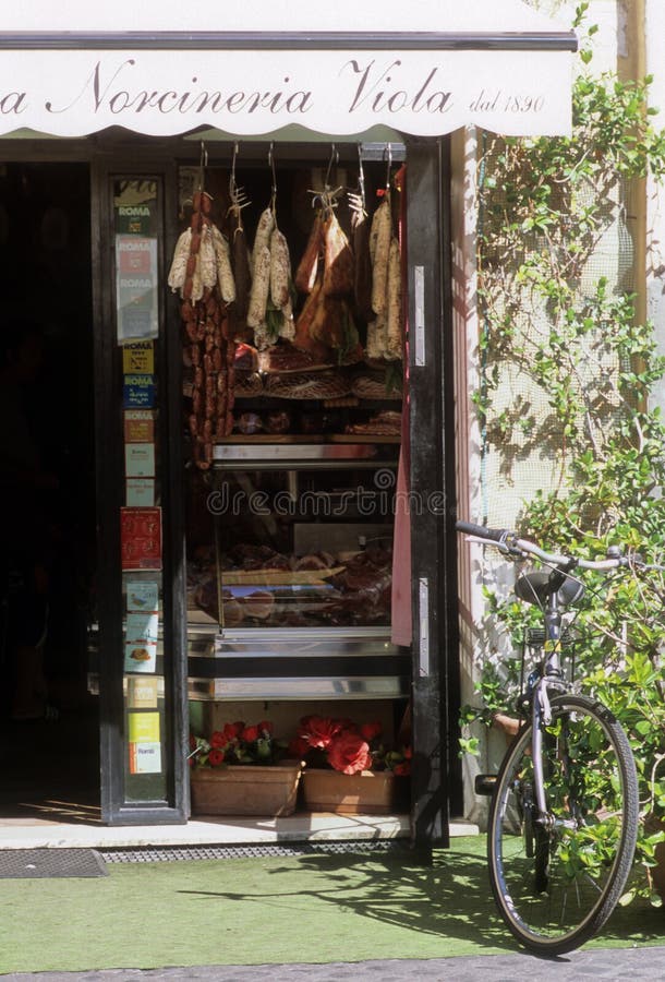Grocery shop editorial photo. Image of cheese, roman - 27032591