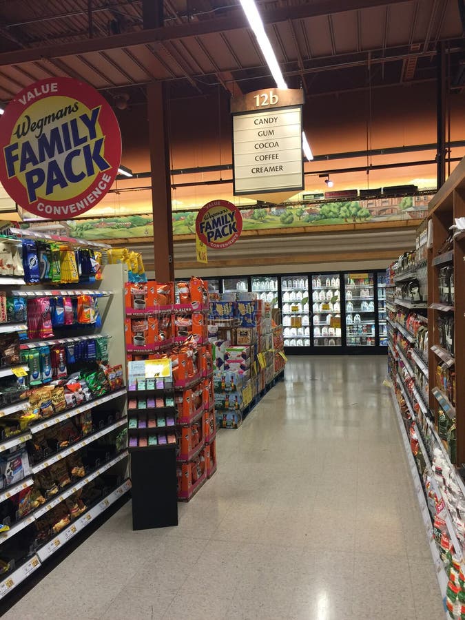 1,056 Candy Aisle Grocery Store Stock Photos - Free & Royalty-Free ...