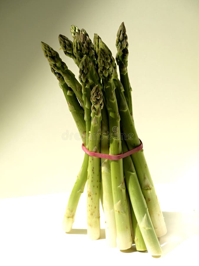 Groene asperge stock afbeelding. Image of vers, voedsel - 19857505