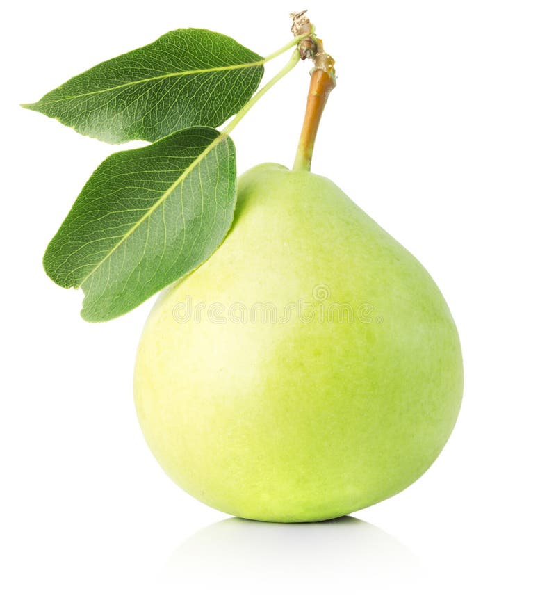 Groene Peer Geïsoleerd Op Witte Achtergrond Stock Foto - Image of ...