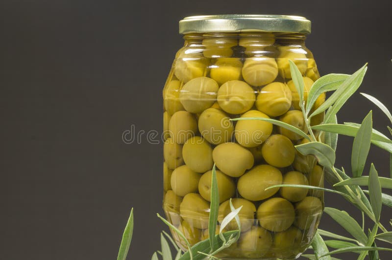 Groene olijven stock foto. Image of olijven, olijf, groen - 92261458