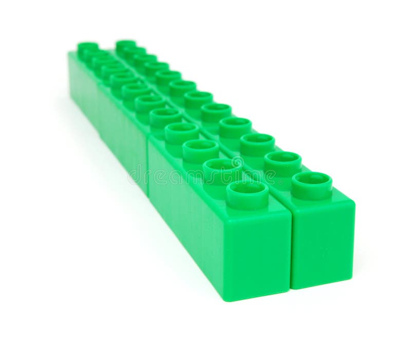 Groene plastic blokken stock afbeelding. Image of kleur - 24410789