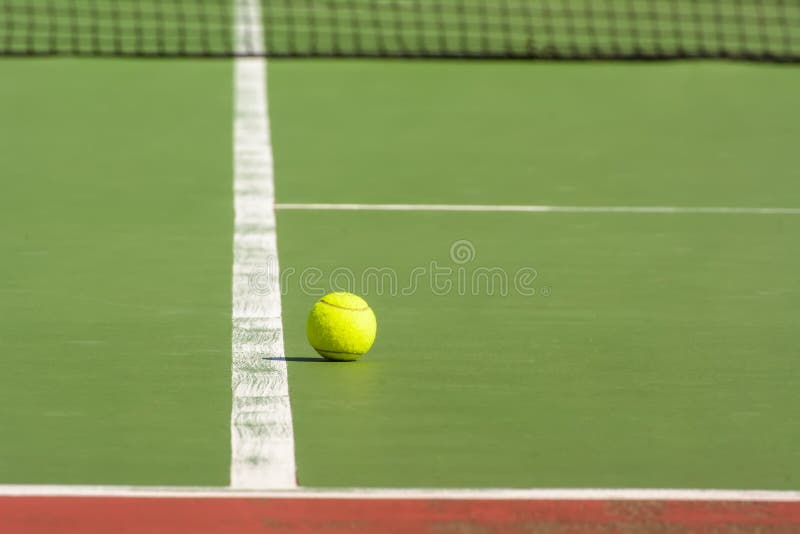 Groene tennisbal stock foto. Image of reeks, sluit, groen - 85246236