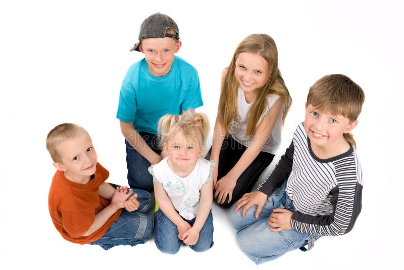 De Kinderen Spelen Met Een Nieuw Gadget Stock Foto - Image of vijf ...