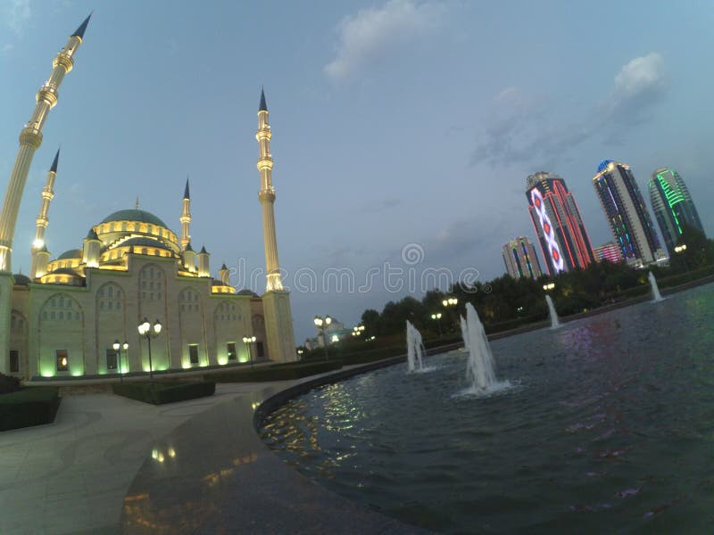 Die Stadt Von Grosny Die Hauptstadt Von Tschetschenien Stockbild - Bild ...