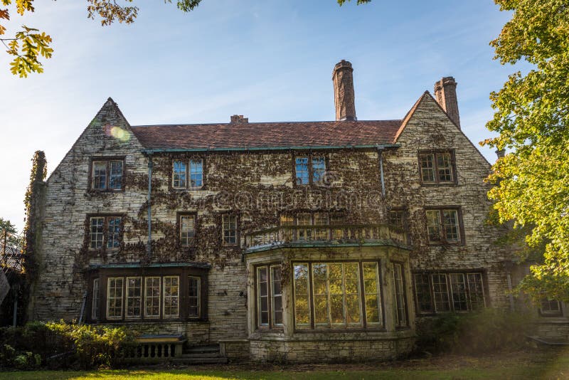 Grosse Point Lighthouse stock photo. Image of city, illinois - 87459366