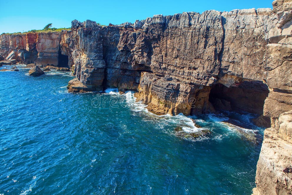 Grotto in the Coastal Cliffs Stock Photo - Image of cape, coast: 160502620