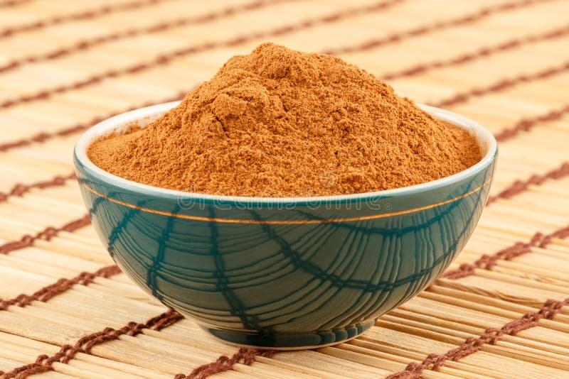 Ground cinnamon in bowl stock image. Image of flavour - 43822889
