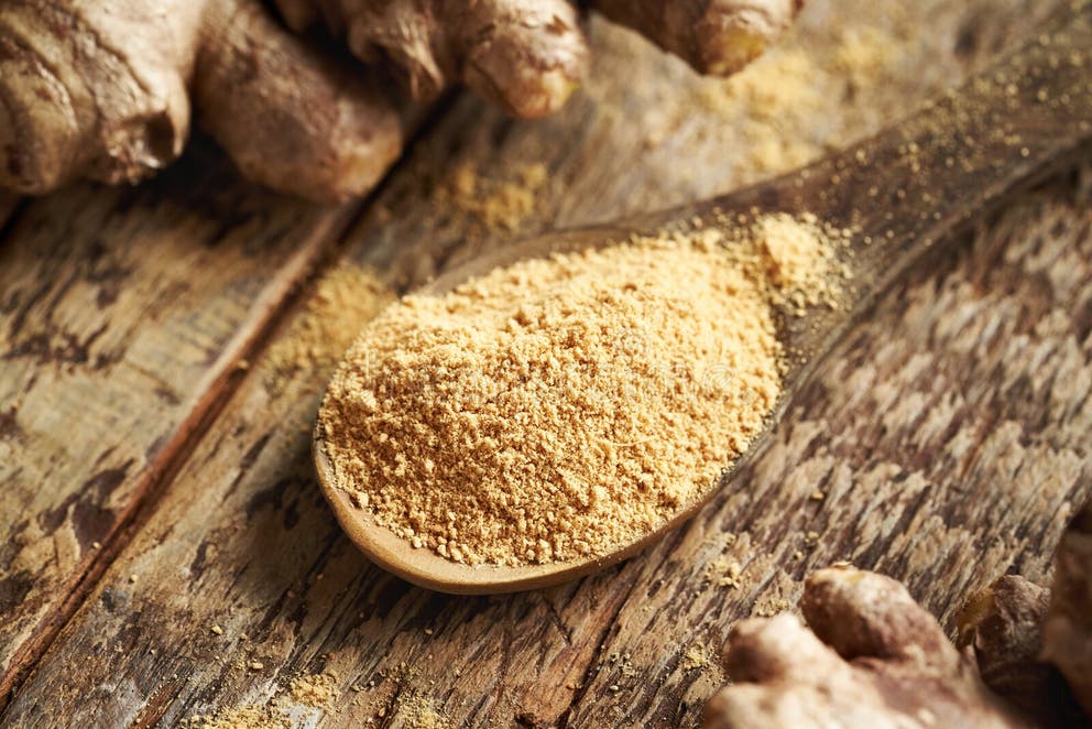 Ground Ginger Powder with Fresh Ginger Root Stock Image - Image of ...
