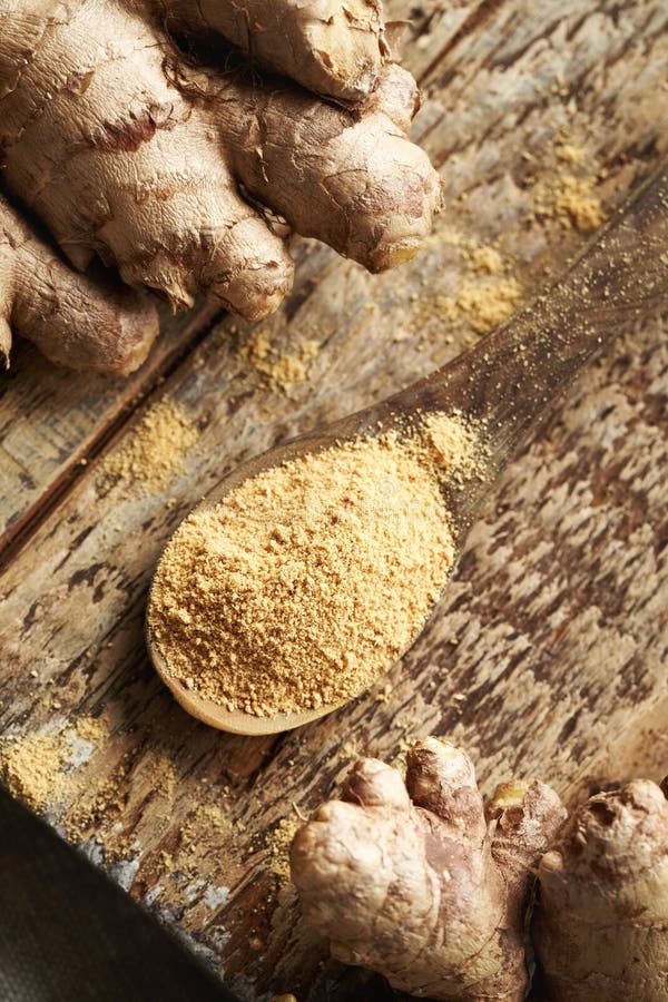 Ground Dry Ginger Flour. Fresh Whole and Chopped Ginger Root Stock ...