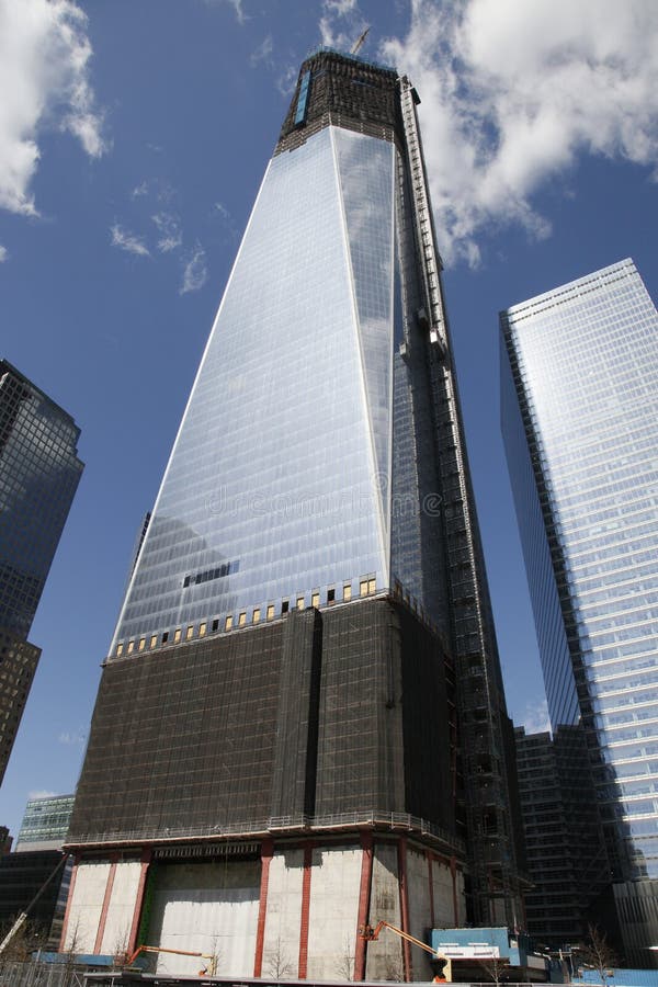 Ground Zero Freedom Tower editorial photo. Image of center - 24209206