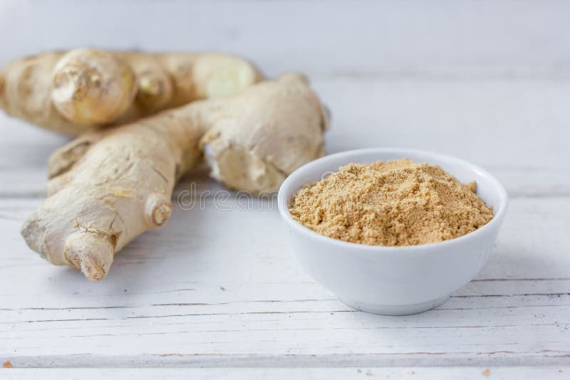 Grounded Ginger and Ginger Root Stock Image - Image of ginger, spices ...