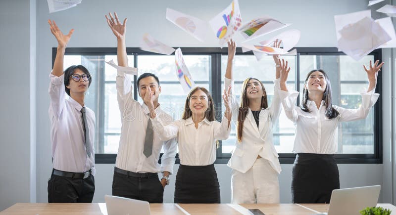 Group of Asian Young Business People Meeting Conference Stock Photo ...
