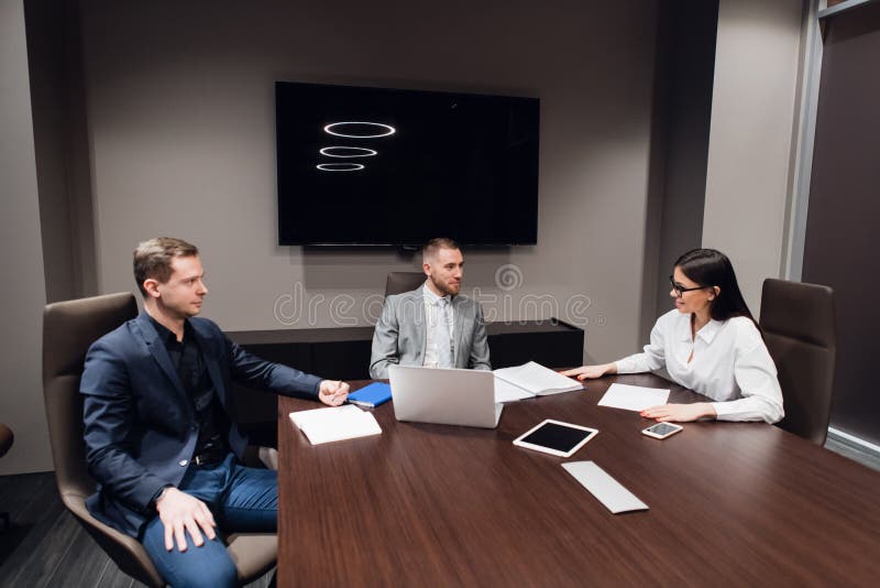 Group of Business People Having a Discussion in Conference Room Stock ...