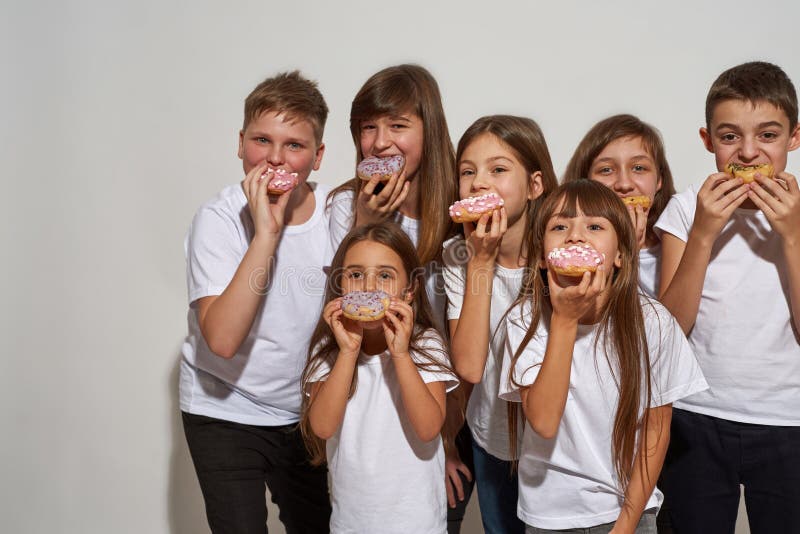 104 Kids Eat Doughnuts Stock Photos - Free & Royalty-Free Stock Photos ...