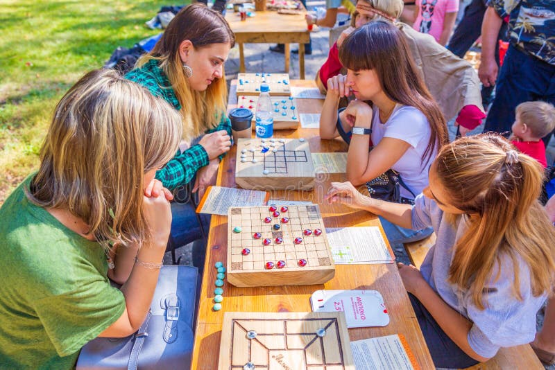 Board logic game `Mill stock photo. Image of park, paper - 157089590