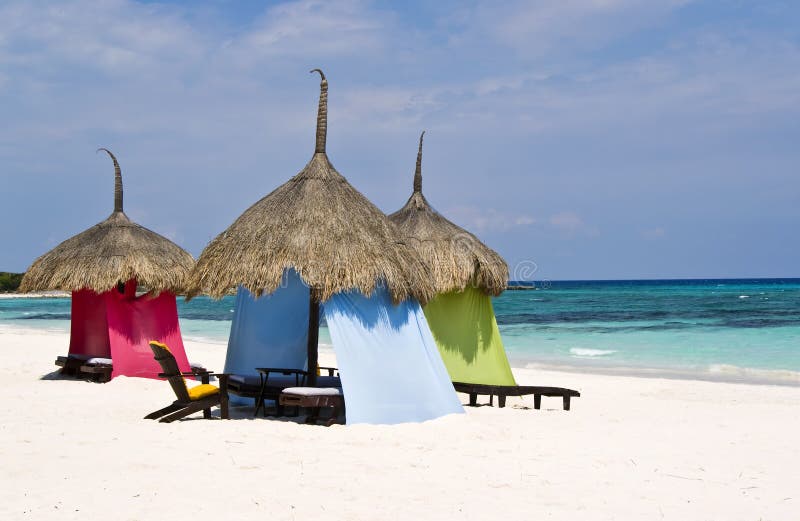 Relaxing Palapa, on a Tropical Beach Stock Image - Image of ocean, deck ...