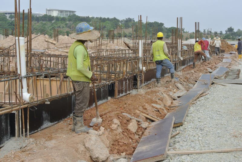 Group of Construction Workers Installing Ground Beam Formwork Editorial ...