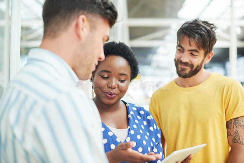 Group, Diversity and Tablet in Office for Creativity, Collaboration and ...