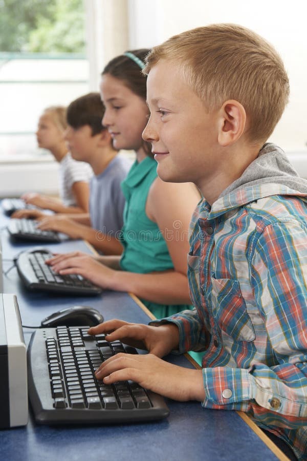 Group of Elementary School Children in Computer Class Stock Image ...