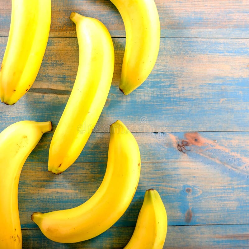 Group of Fresh Ripe Bananas Stock Photo - Image of group, bananas ...