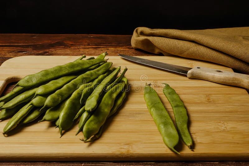 Group of Green Beans on the Table, Ready To Eat Stock Photo - Image of ...