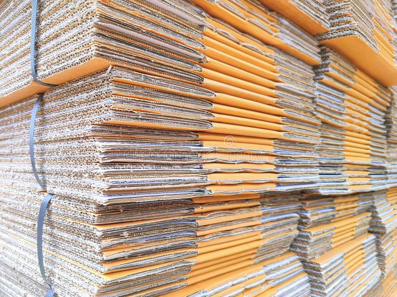 Side View Stacked Corrugated Cardboard Stock Photos - Free & Royalty ...