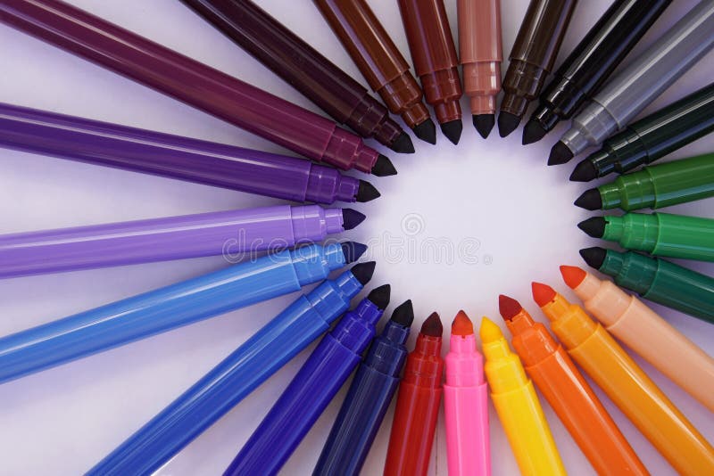 Group of Colored Marker Pens in the Shape of a Circle Stock Photo ...
