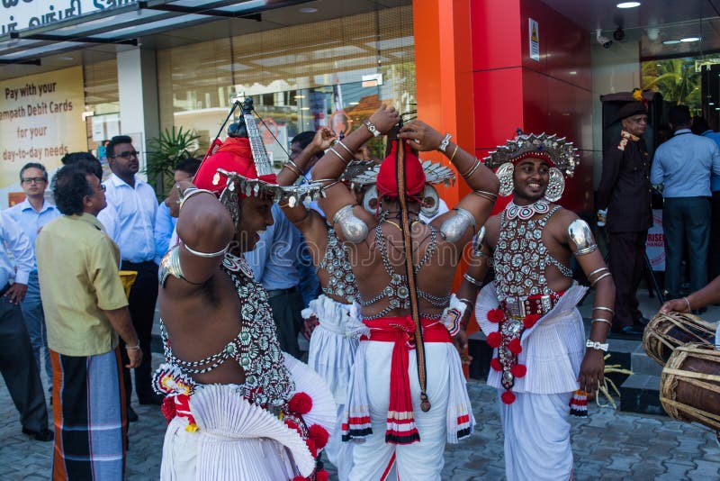 Group of Men in the National Sri Lankan Clothes Editorial Stock Photo ...