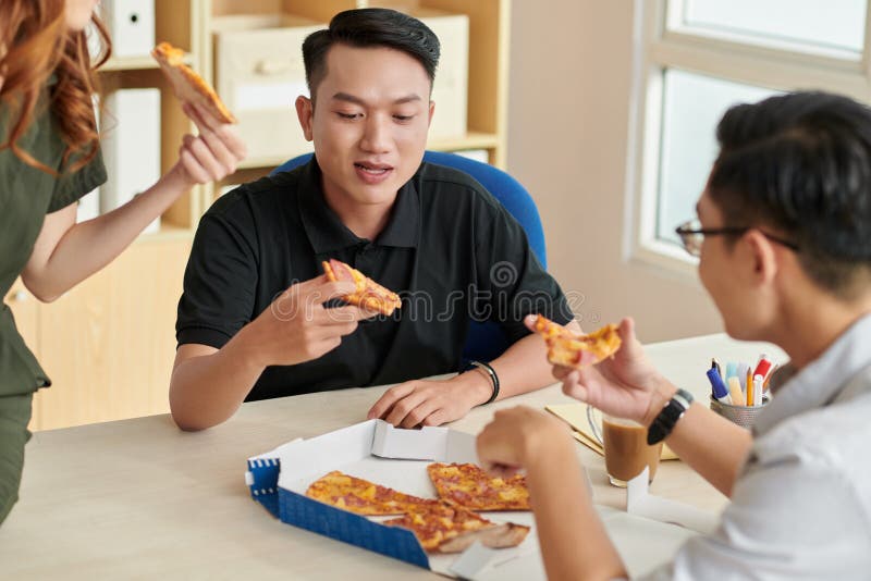 Office Workers Eating Pizza Stock Photo - Image of friendship, pizza ...