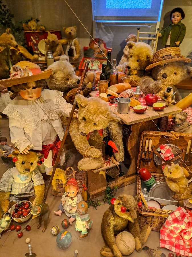 Group of old vintage toys editorial stock photo. Image of baby - 310464253