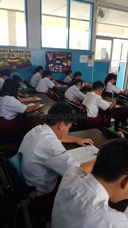 Exam time editorial photo. Image of papers, hall, children - 50654431